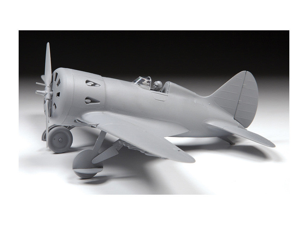 Zvezda 1/48 Scale WW2 Russian I-16 Soviet Fighter plane model kit ...