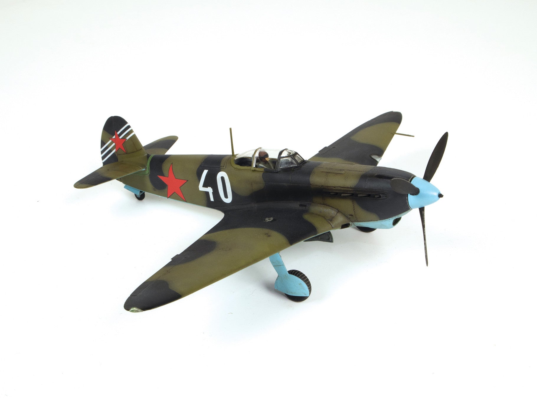 ZVEZDA 1/48 scale MILITARY AIR WW2 Russian YAK-7B Late Version Soviet ...